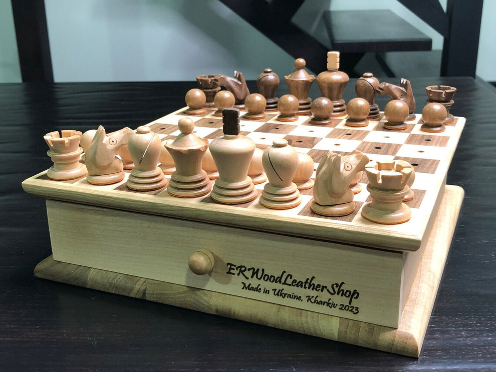 Exclusive mini Tal chess set reproduction – ERWoodLeather.Shop